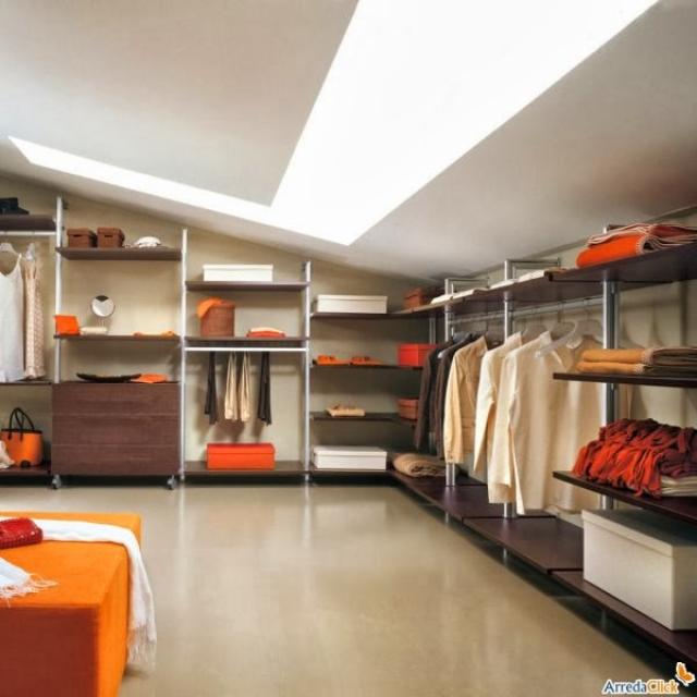 El vestidor, una pieza fundamental para mantener todo en orden | Ebrosa